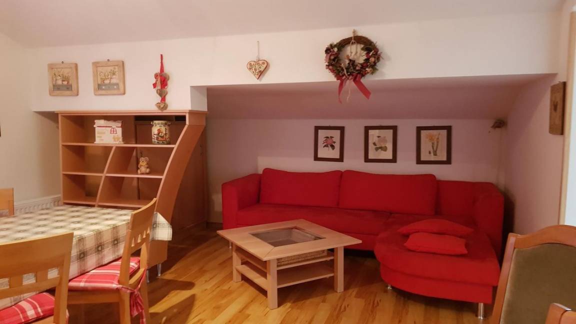 60 M² Ferienwohnung ∙ 2 Schlafzimmer ∙ 5 Gäste - Bad Kleinkirchheim
