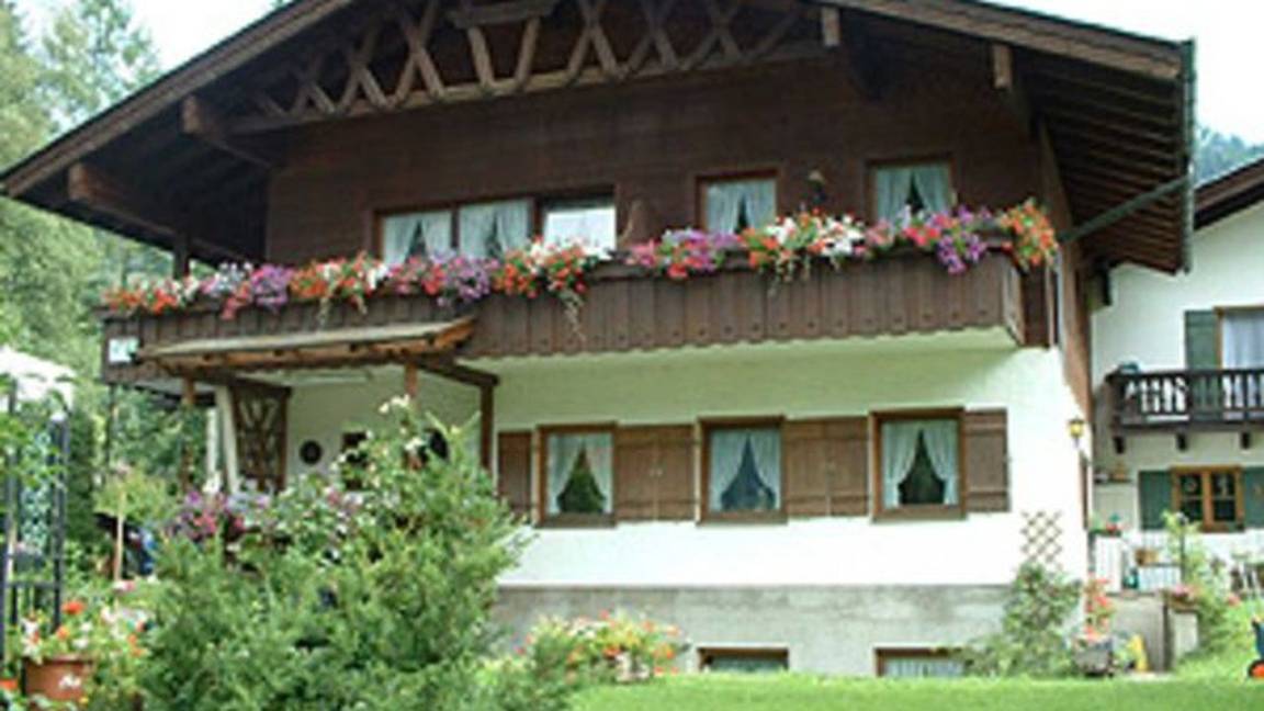 60 M² Ferienwohnung ∙ 2 Schlafzimmer ∙ 5 Gäste - Bayrischzell
