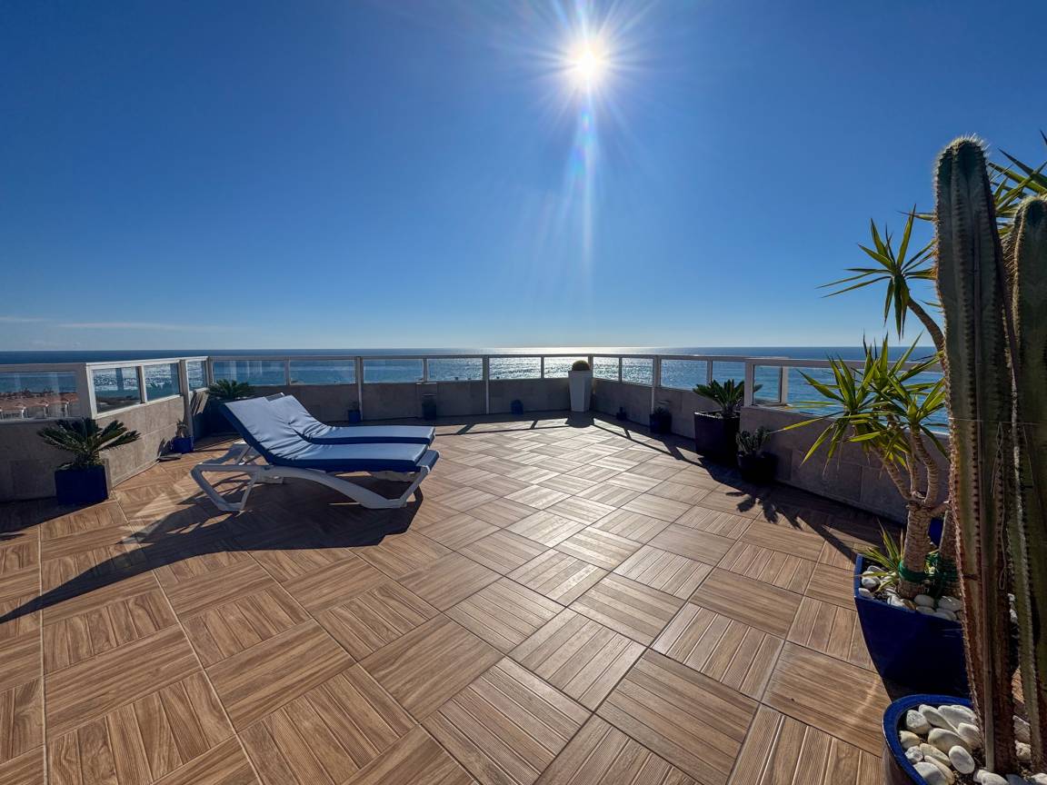 74 M² Apartamento ∙ 3 Habitaciones ∙ 6 Huéspedes - Torrox