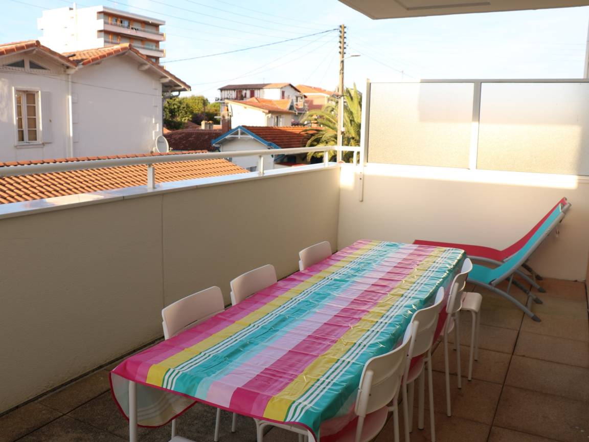 77 M² Apartment ∙ 3 Bedrooms ∙ 8 Guests - La Teste-de-Buch