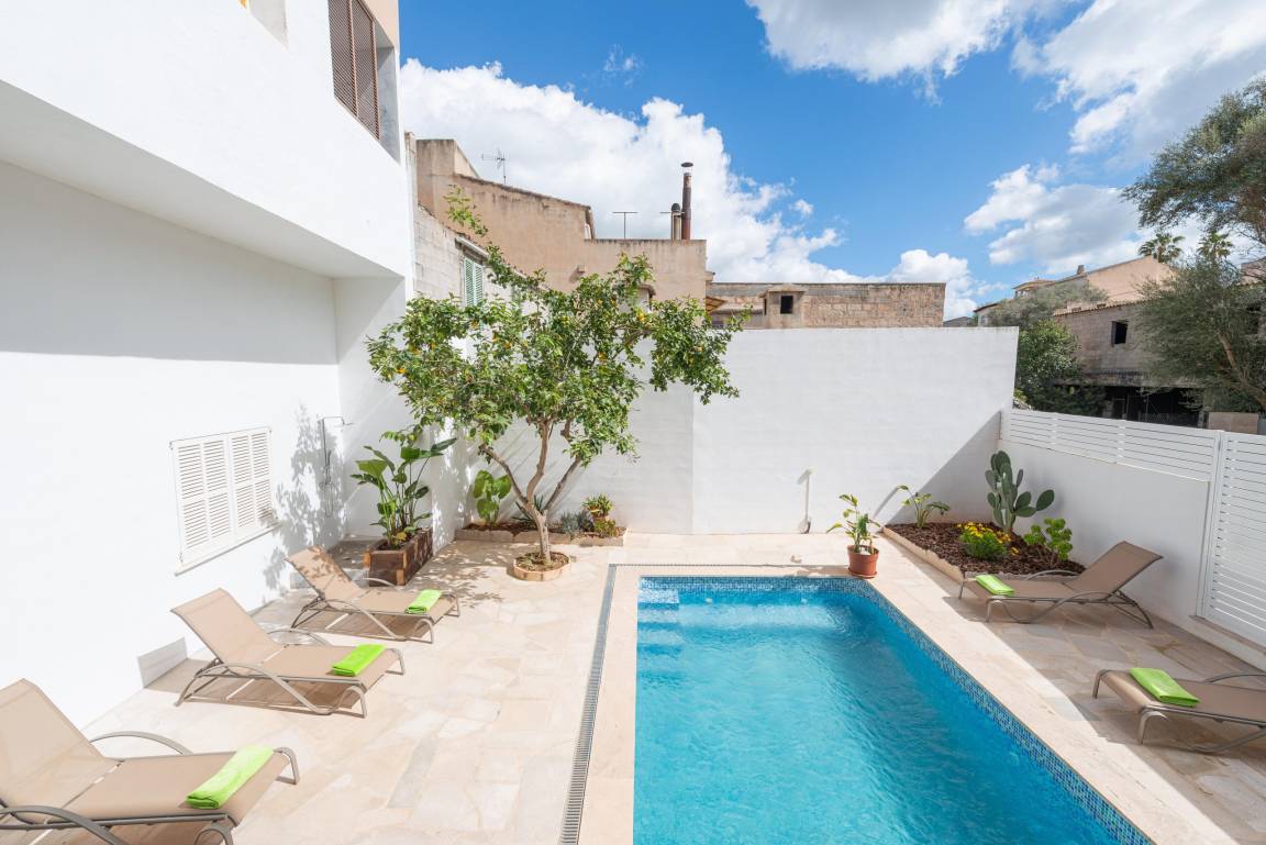 170 M² Appartement ∙ 3 Slaapkamers ∙ 6 Gasten - Sineu