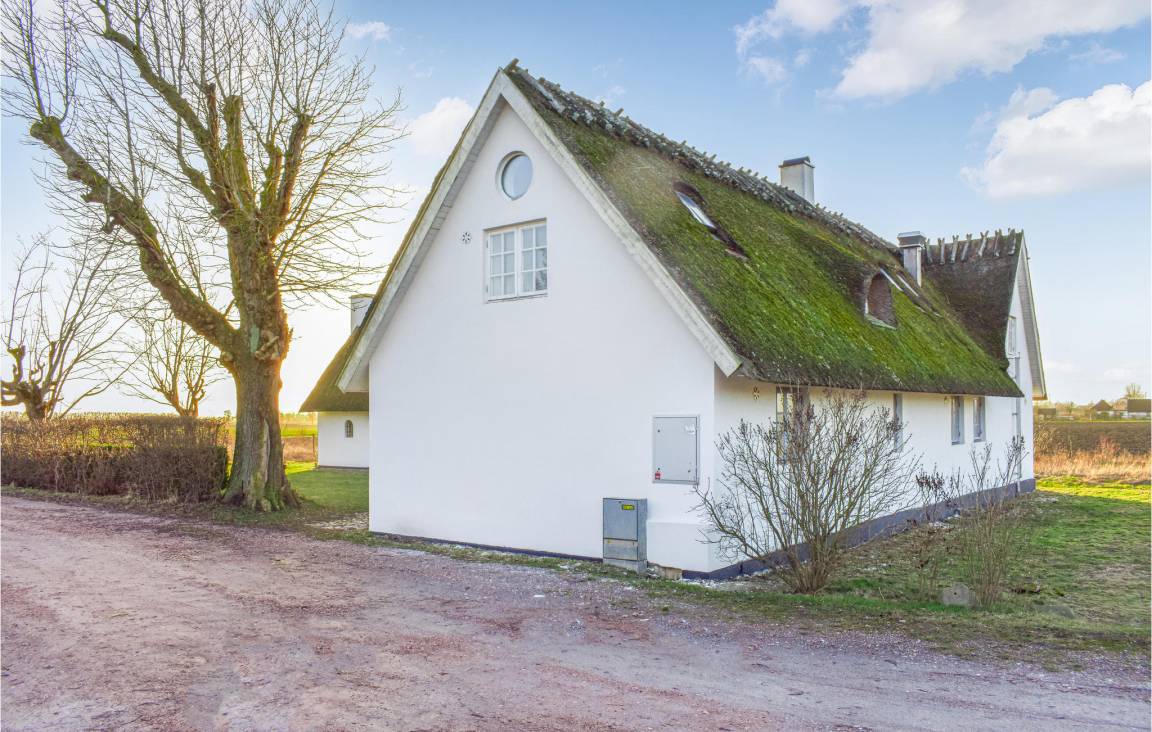 300 M² Hus ∙ 8 Sovrum ∙ 12 Gäster - Staffanstorp