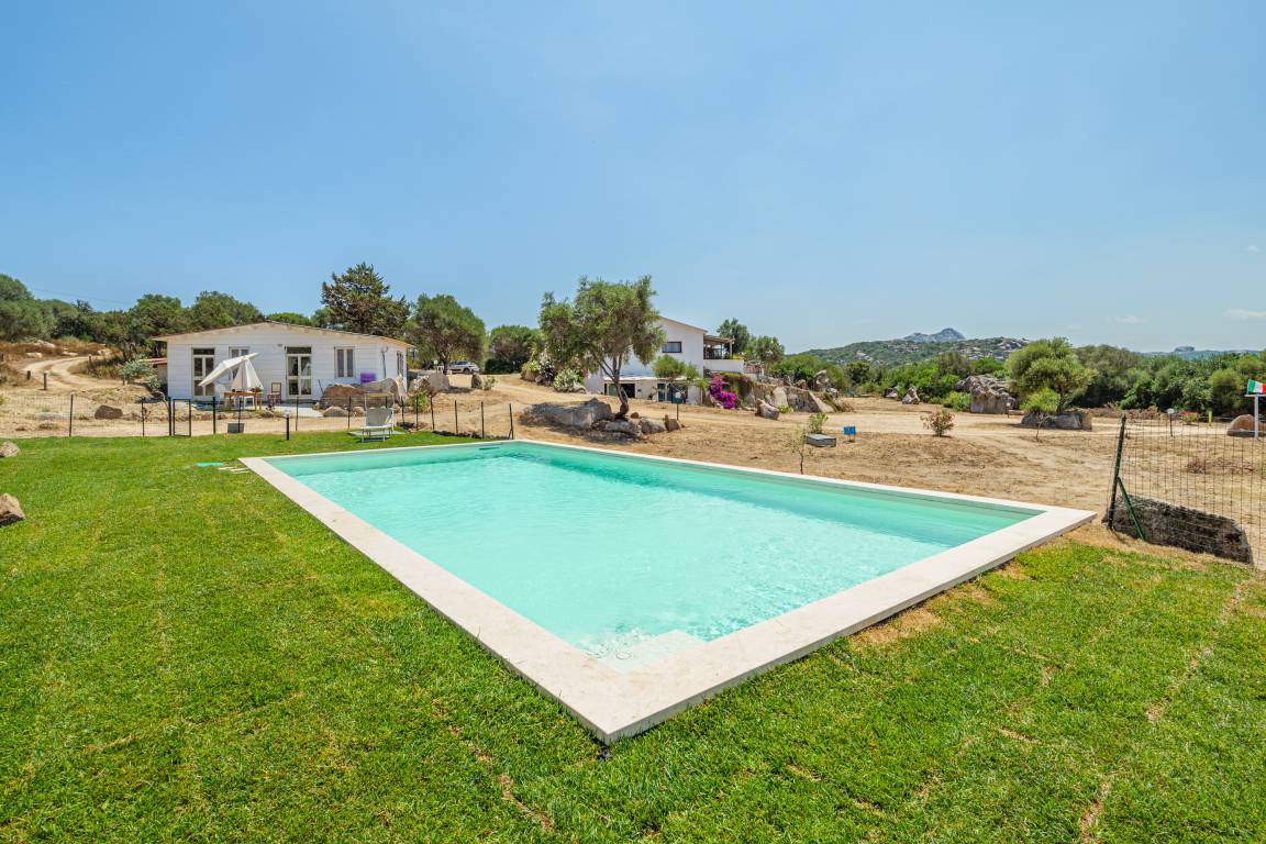 35 M² Monolocale ∙ 4 Ospiti - Arzachena