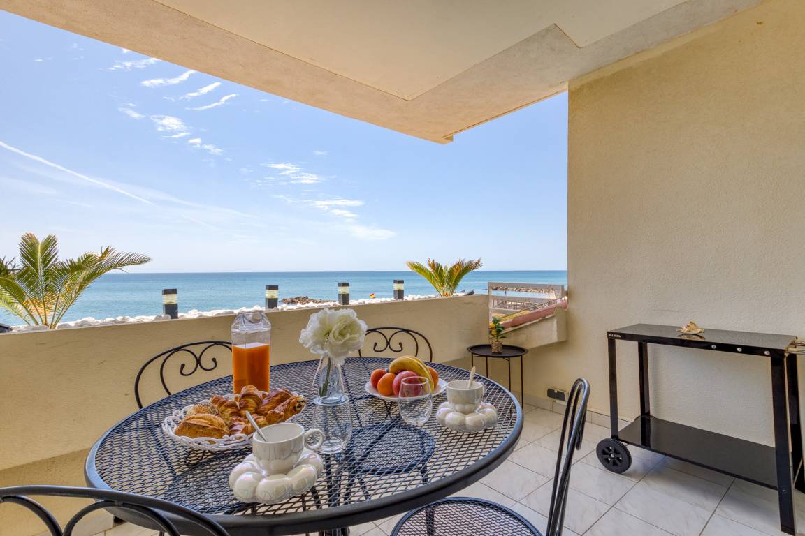 28 M² Appartement ∙ 1 Chambre ∙ 4 Personnes - Frontignan