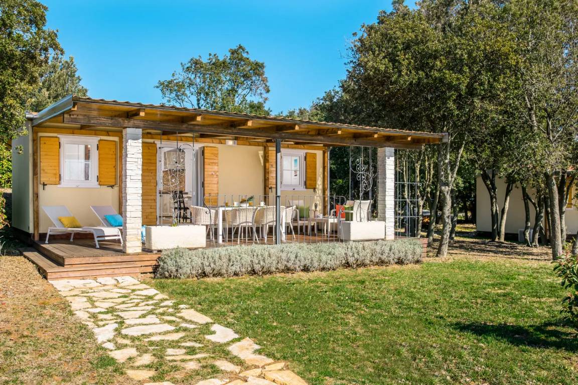 32 M² Mobil-home ∙ 2 Chambres ∙ 6 Personnes - Rovinj