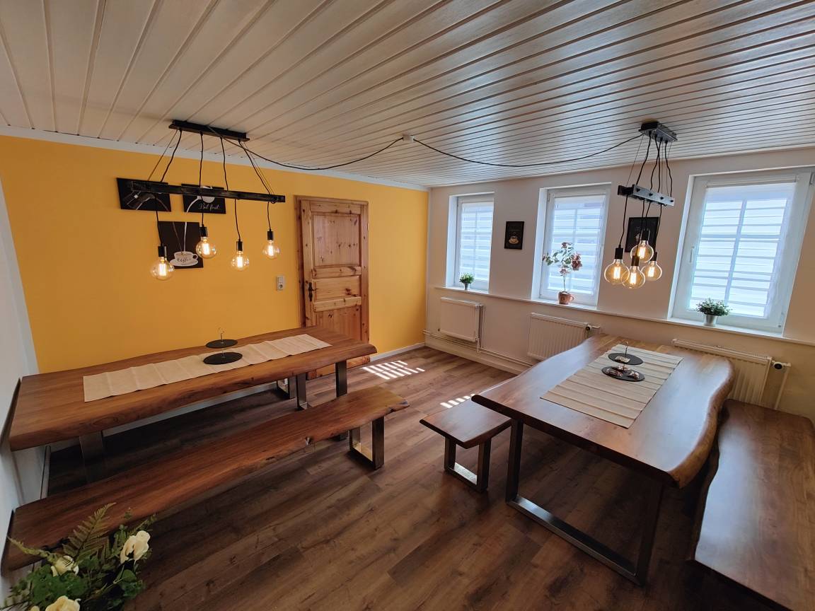 175 M² Ferienhaus ∙ 5 Schlafzimmer ∙ 11 Gäste - Torfhaus