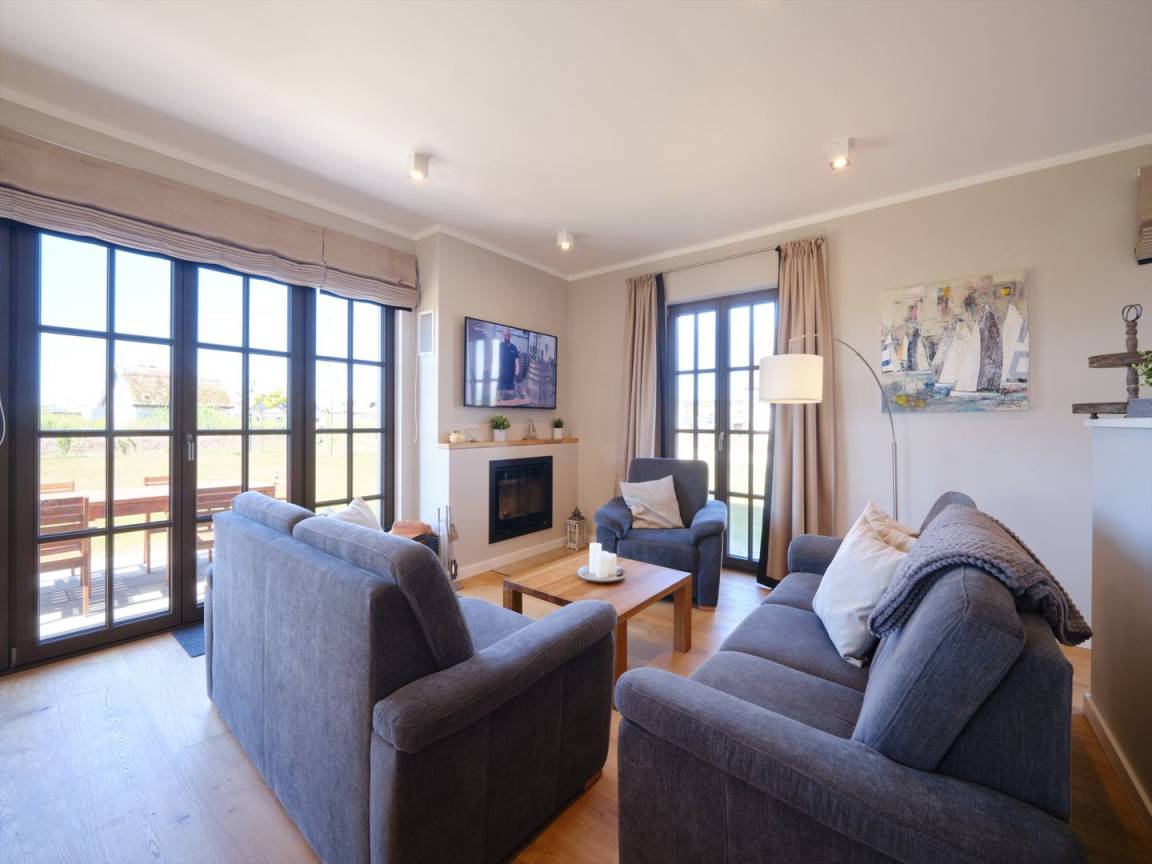 140 M² Ferienhaus ∙ 3 Schlafzimmer ∙ 7 Gäste - Breege