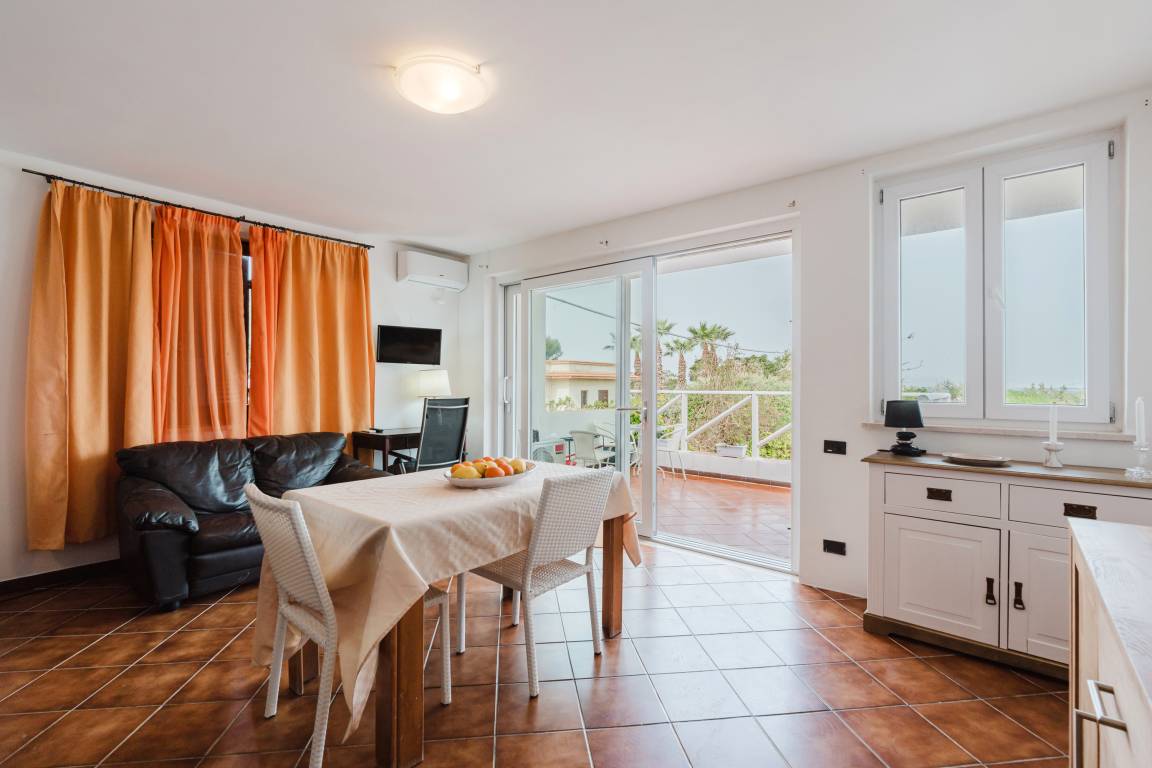 80 M² Villa ∙ 3 Schlafzimmer ∙ 5 Gäste - Marsala