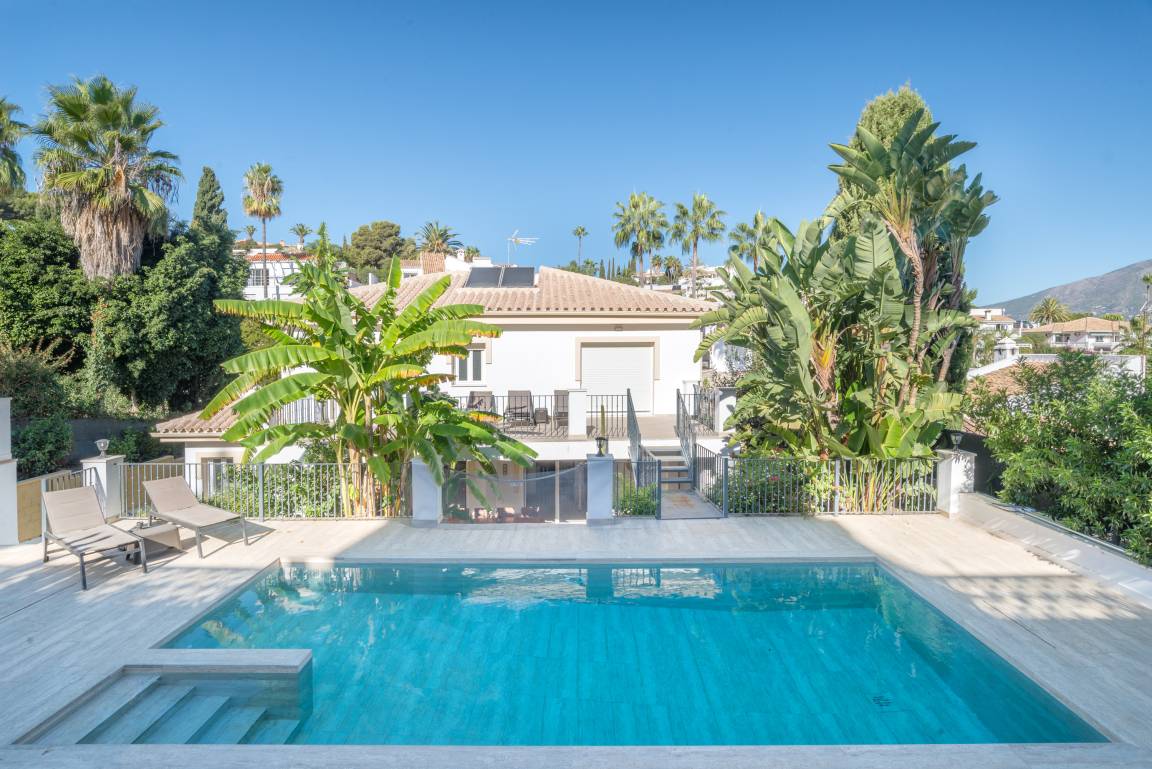 300 M² Villa ∙ 5 Chambres ∙ 12 Personnes - La Cala de Mijas