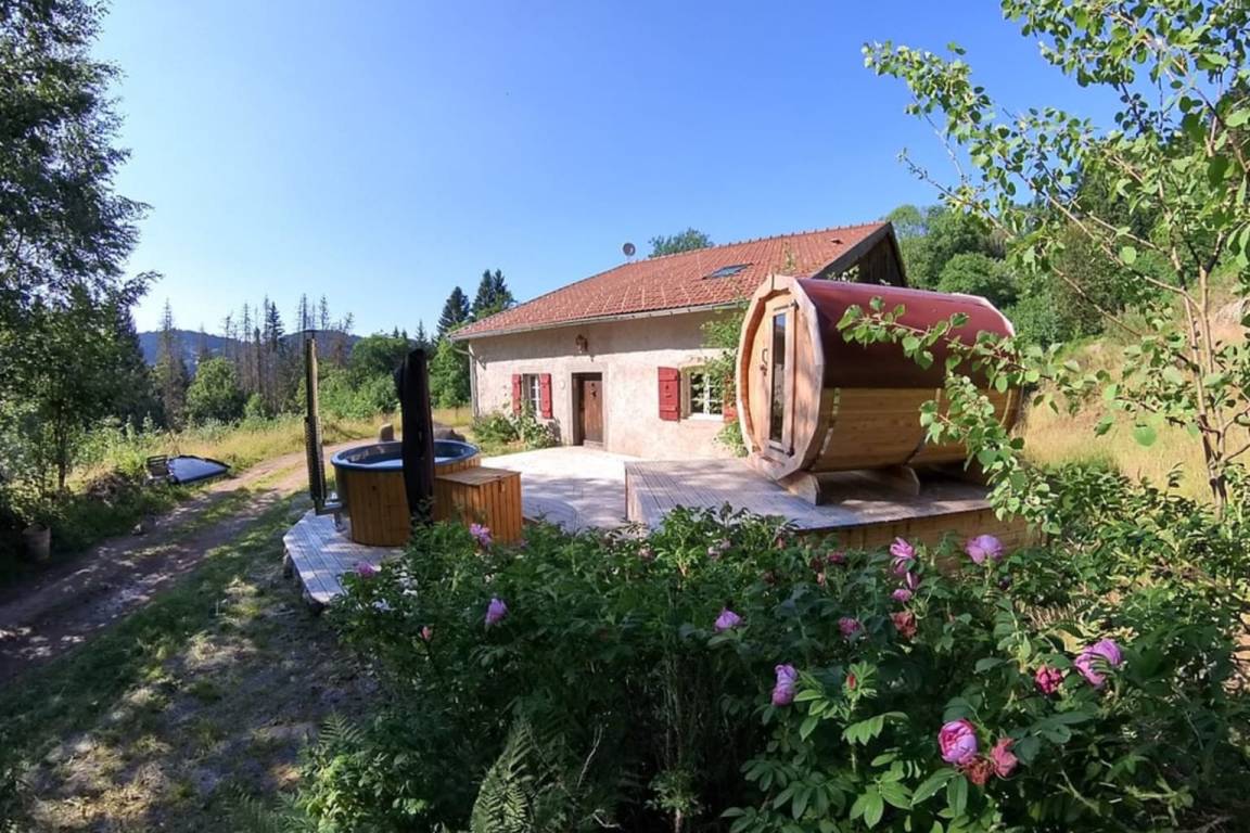Maison De Vacances ∙ 5 Chambres ∙ 12 Personnes - Gérardmer