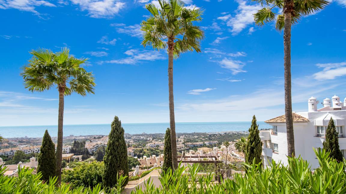 100 M² Apartamento ∙ 2 Habitaciones ∙ 4 Huéspedes - Calahonda