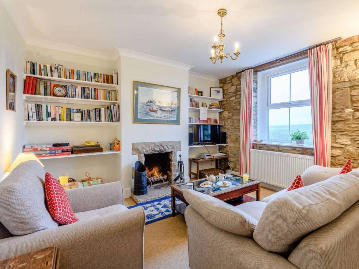 Cottage ∙ 2 Bedrooms ∙ 4 Guests - Swanage