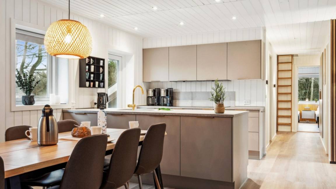 170 M² Ferienhaus ∙ 5 Schlafzimmer ∙ 15 Gäste - Ringkøbing