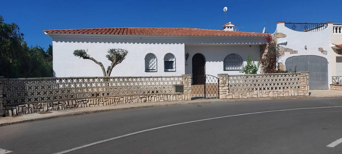 130 M² Villa ∙ 3 Schlafzimmer ∙ 8 Gäste - Catalonia