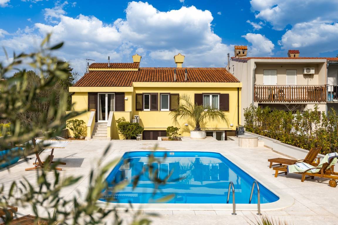 250 M² Casa ∙ 3 Habitaciones ∙ 6 Huéspedes - Krk