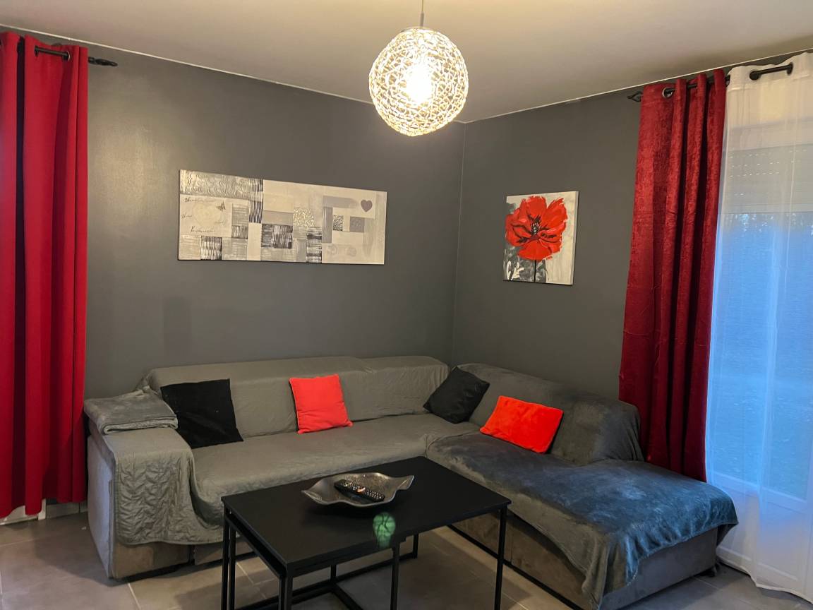 130 M² Huis ∙ 4 Slaapkamers ∙ 14 Gasten - Dordogne
