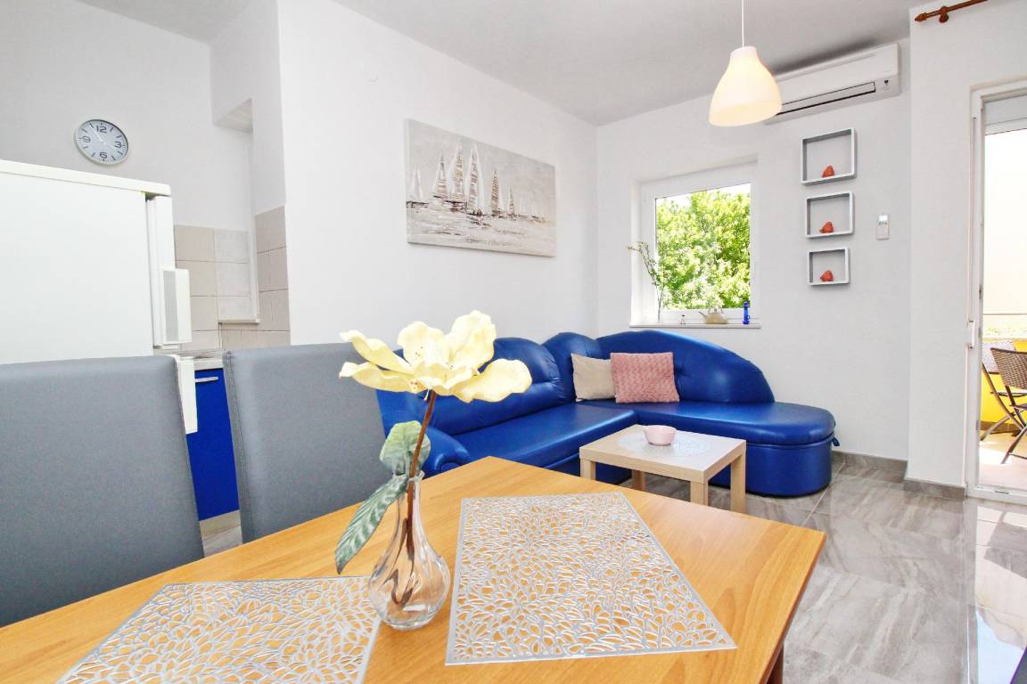 50 M² Apartment ∙ 2 Bedrooms ∙ 5 Guests - Baška