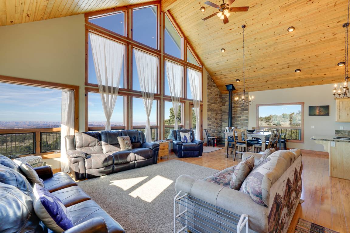 260 M² House ∙ 4 Bedrooms ∙ 14 Guests - Medicine Lake, Moab