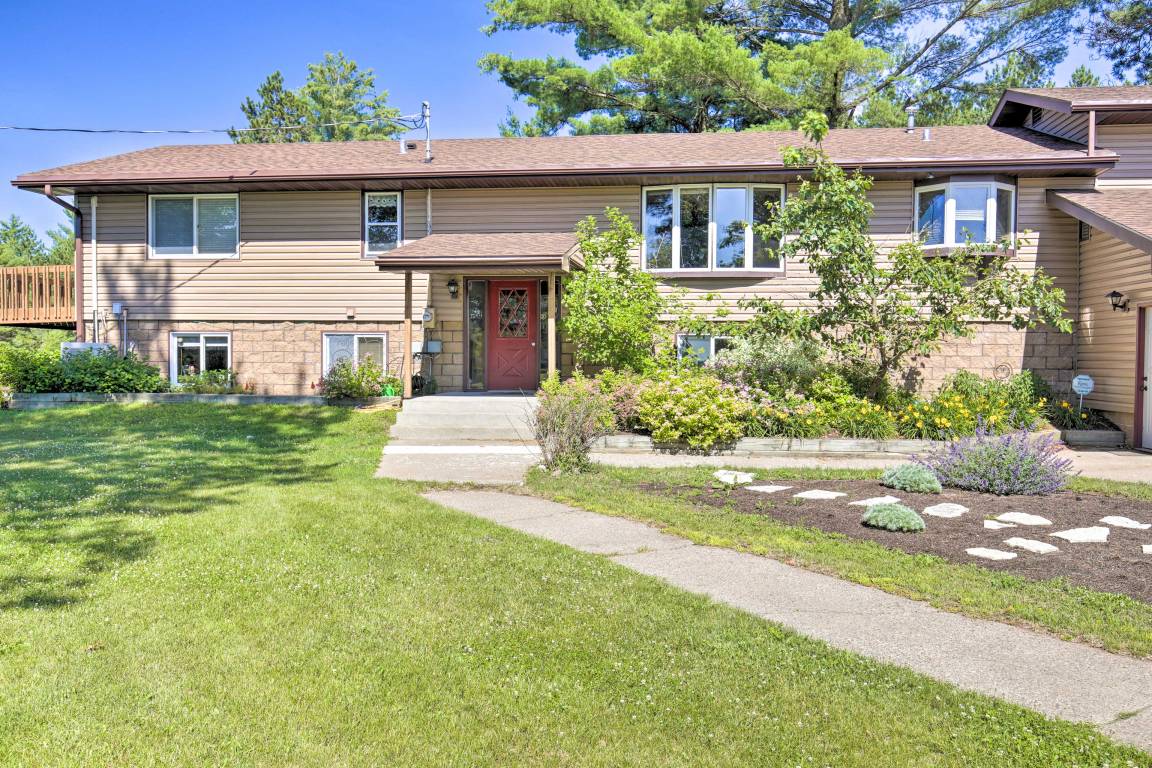 111 M² House ∙ 3 Bedrooms ∙ 6 Guests - Two Sisters Lake, WI