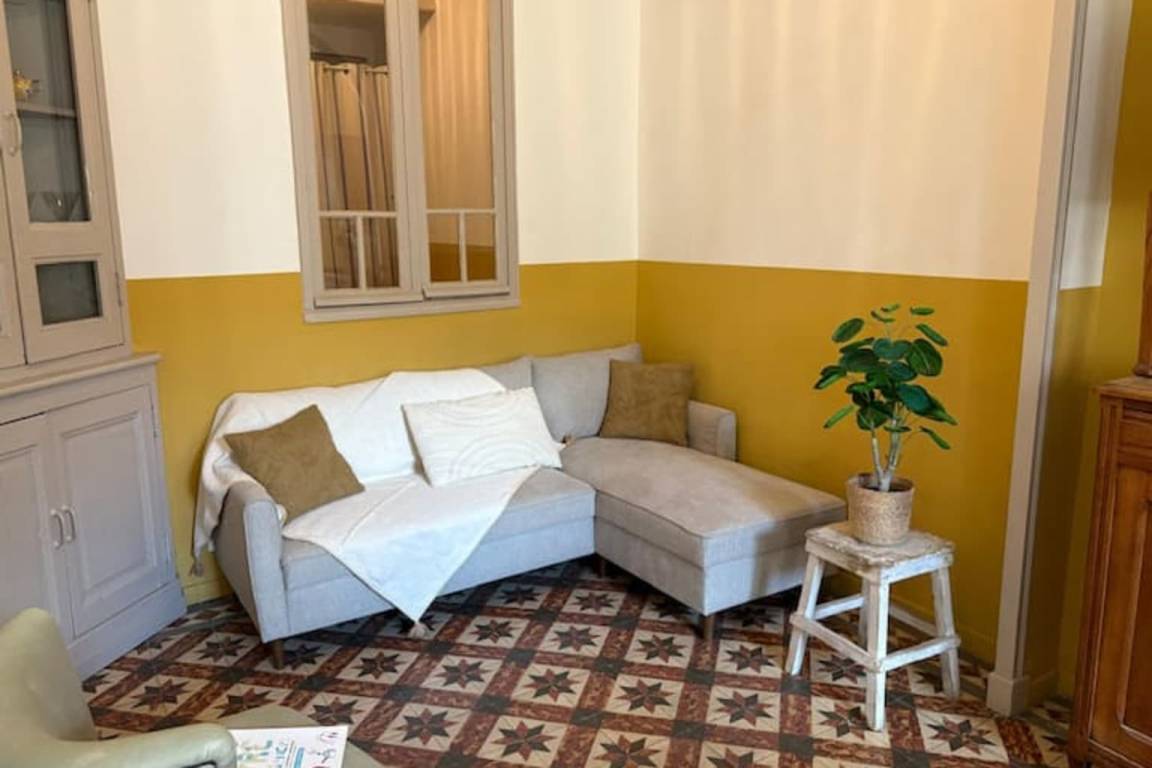 70 M² Talo ∙ 4 Makuuhuonetta ∙ 4 Vierasta - Cassis