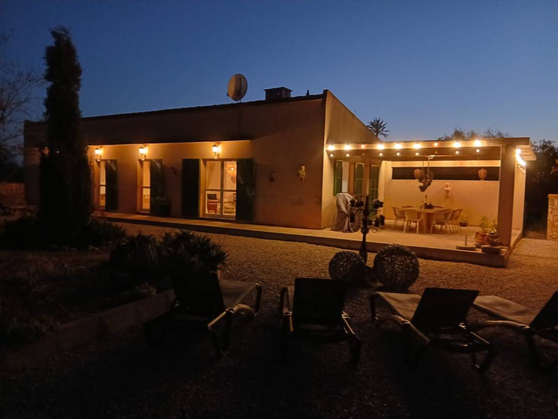 125 M² Ferienhaus ∙ 3 Schlafzimmer ∙ 6 Gäste - Algaida