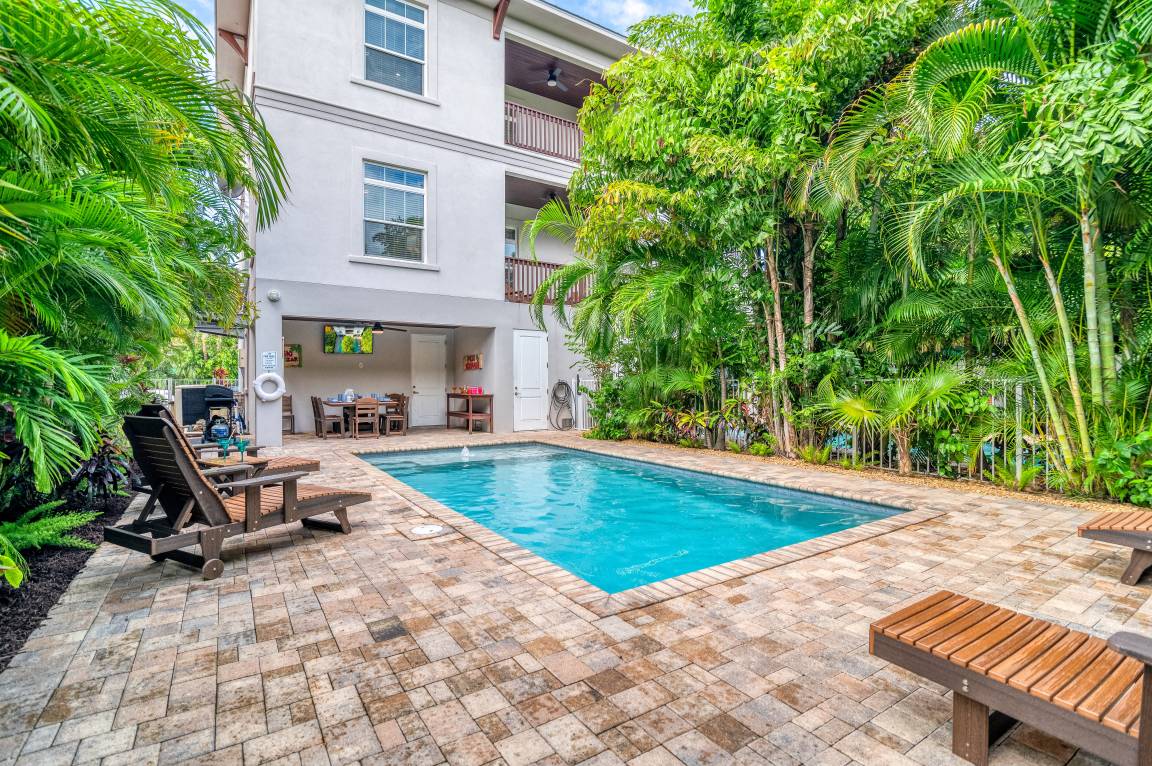 186 M² House ∙ 4 Bedrooms ∙ 12 Guests - Siesta Key, FL