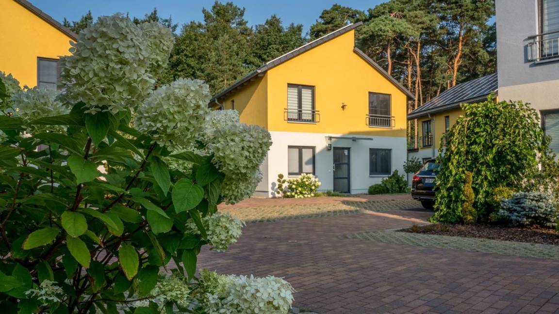 140 M² Hus ∙ 3 Sovrum ∙ 6 Gäster - Berlin