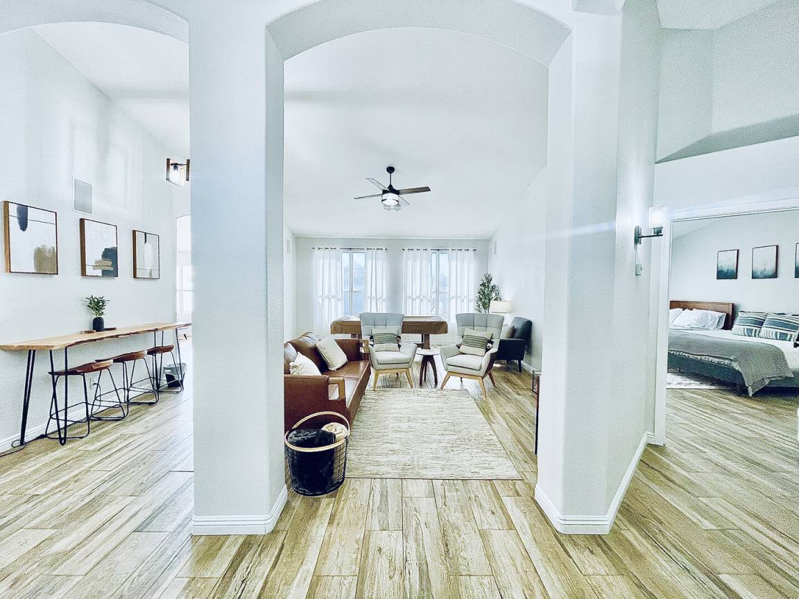 204 M² Casa ∙ 4 Habitaciones ∙ 8 Huéspedes - Mesa