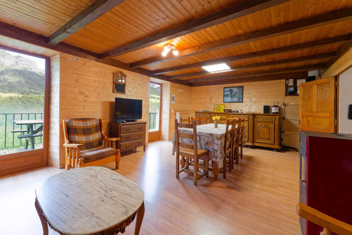 100 M² Appartement ∙ 2 Chambres ∙ 8 Personnes - Faverges