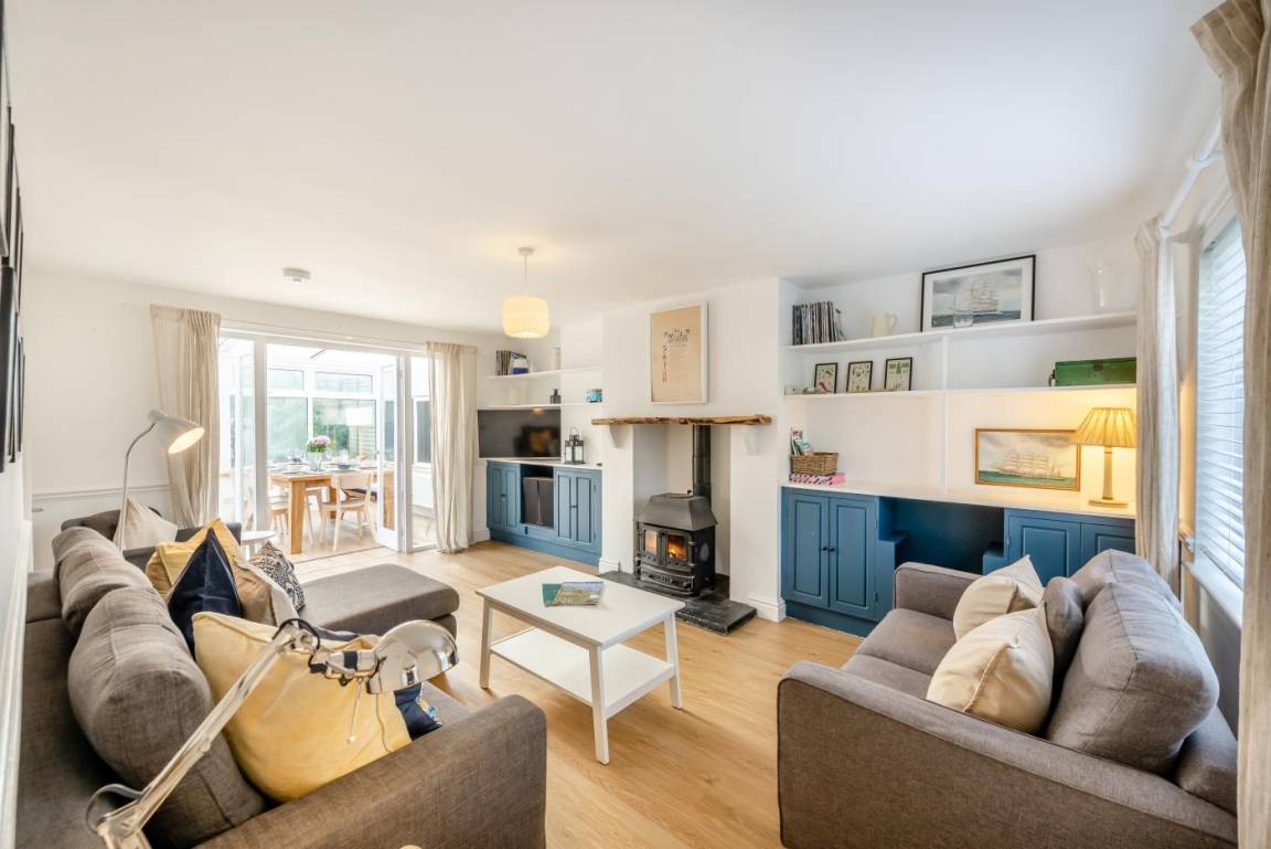 Cottage ∙ 4 Bedrooms ∙ 8 Guests - Croyde