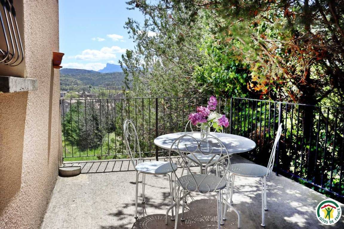 50 M² Gîte ∙ 2 Chambres ∙ 4 Personnes - Saillans