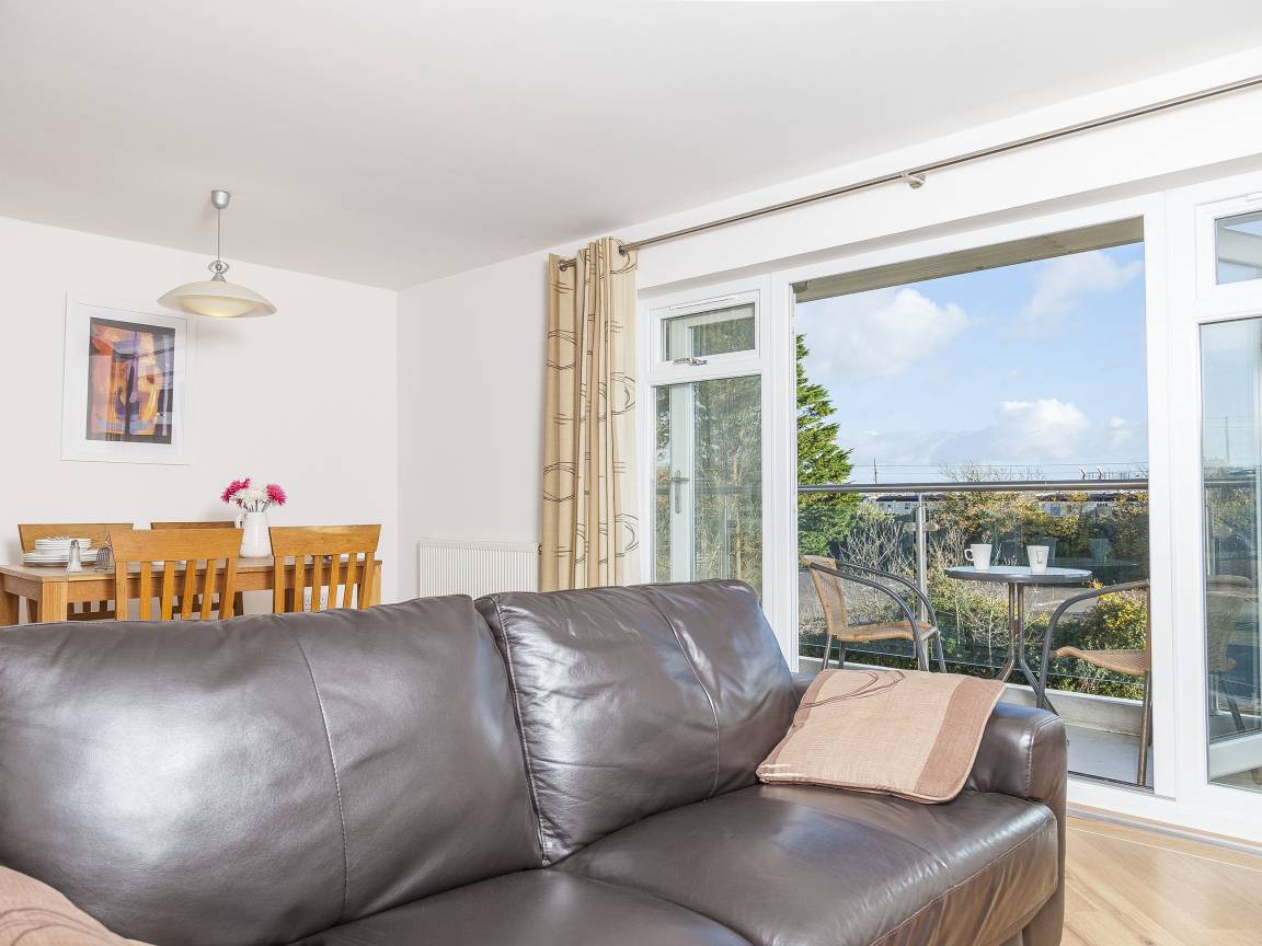 Apartment ∙ 2 Bedrooms ∙ 4 Guests - Dawlish