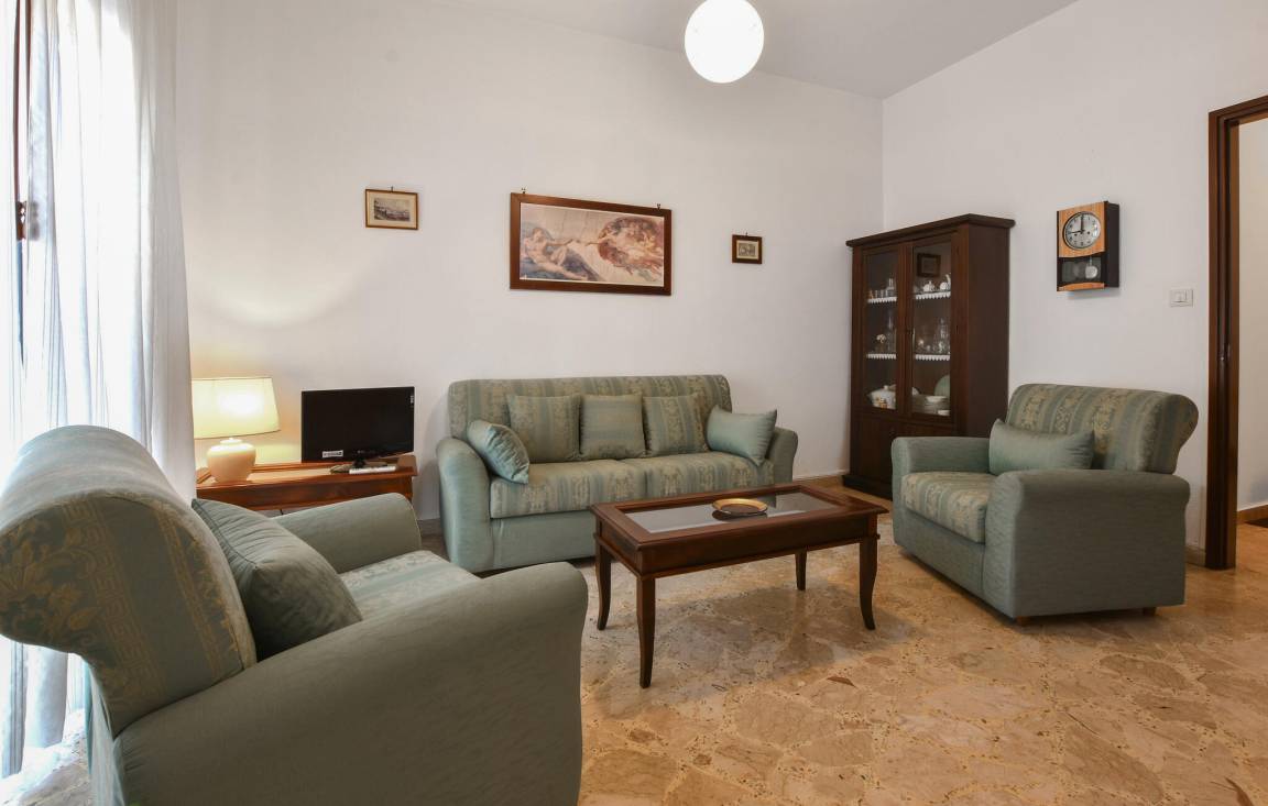 120 M² Appartement ∙ 1 Slaapkamer ∙ 3 Gasten - Giarre