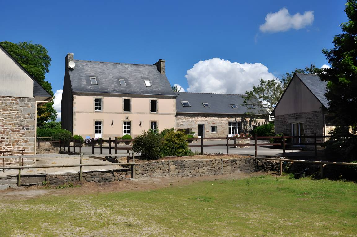 125 M² House ∙ 4 Bedrooms ∙ 8 Guests - Brittany