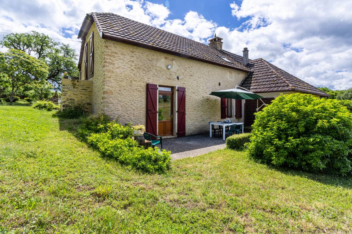 60 M² Cottage ∙ 3 Bedrooms ∙ 8 Guests - Dordogne