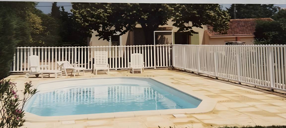 120 M² Villa ∙ 4 Bedrooms ∙ 10 Guests - Uzès