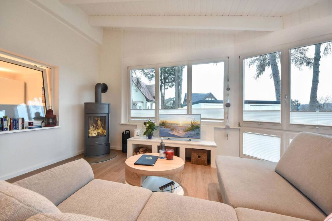 150 M² Ferienhaus ∙ 4 Schlafzimmer ∙ 8 Gäste - Korswandt