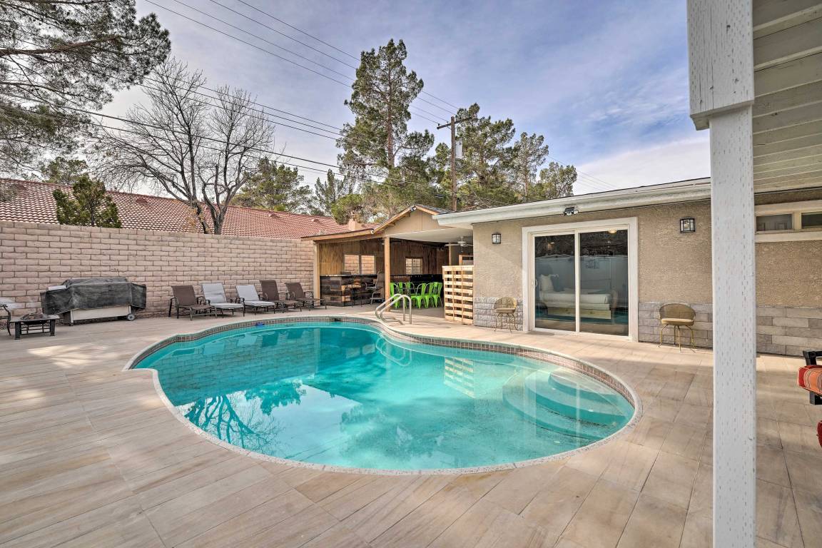 222 M² Ferienhaus ∙ 4 Schlafzimmer ∙ 10 Gäste - Las Vegas, NV