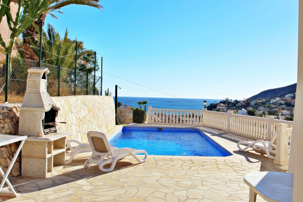 Villa ∙ 3 Schlafzimmer ∙ 6 Gäste - Calp