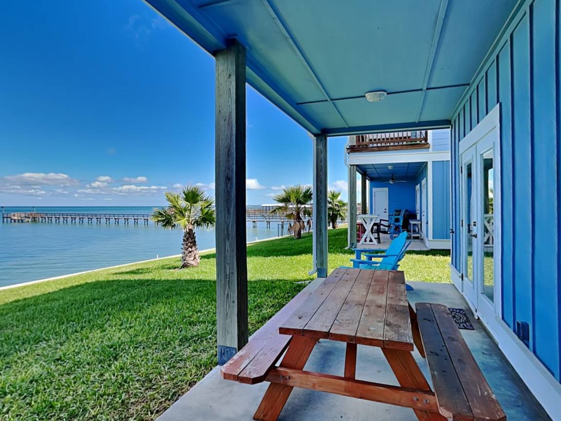 95 M² Condo ∙ 2 Bedrooms ∙ 6 Guests - Bayside, TX