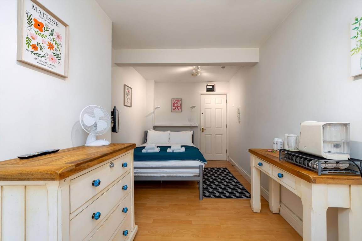 Apartment ∙ 2 Guests - London, UK