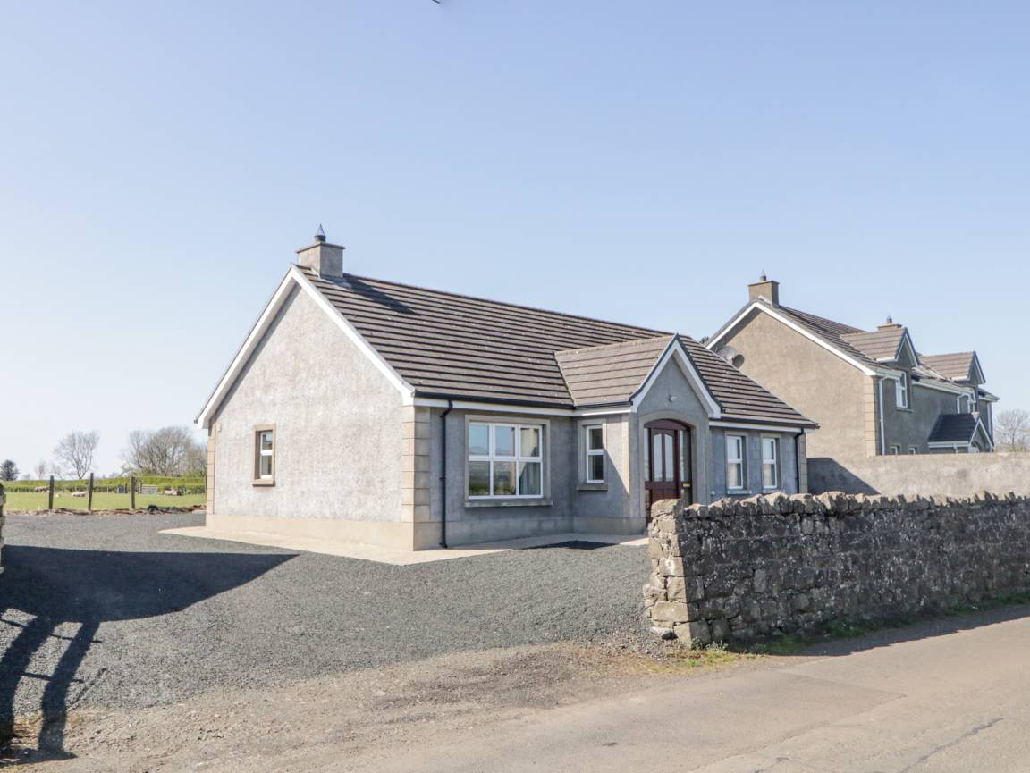 Cottage ∙ 3 Bedrooms ∙ 6 Guests - Northern Ireland