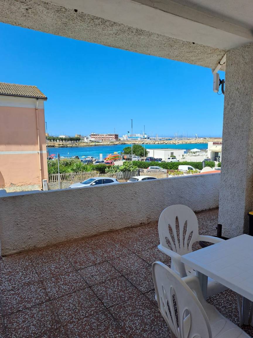55 M² Apartment ∙ 2 Bedrooms ∙ 4 Guests - Porto Torres