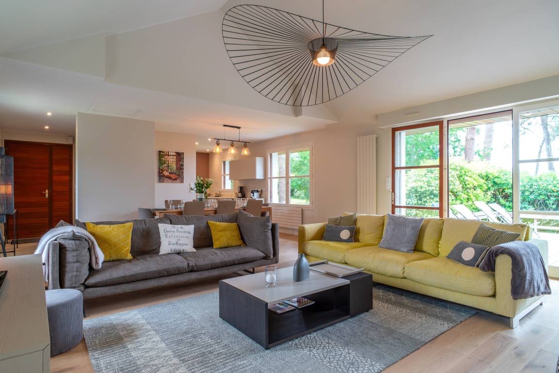 177 M² Villa ∙ 4 Chambres ∙ 8 Personnes - Baden, France
