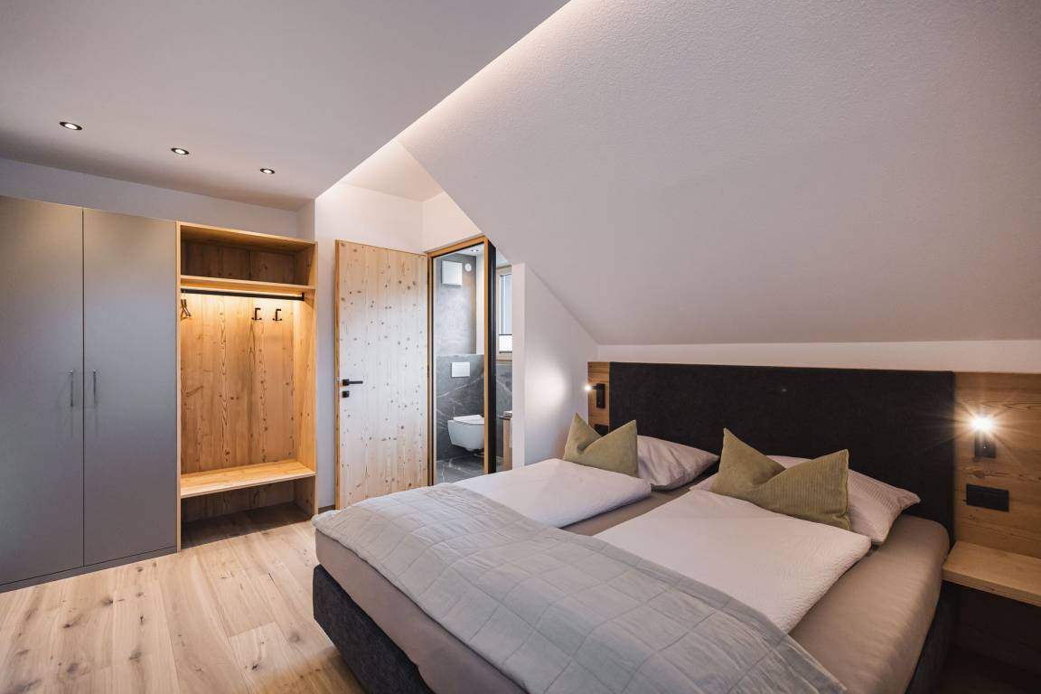 70 M² Ferienwohnung ∙ 2 Schlafzimmer ∙ 8 Gäste - Olang
