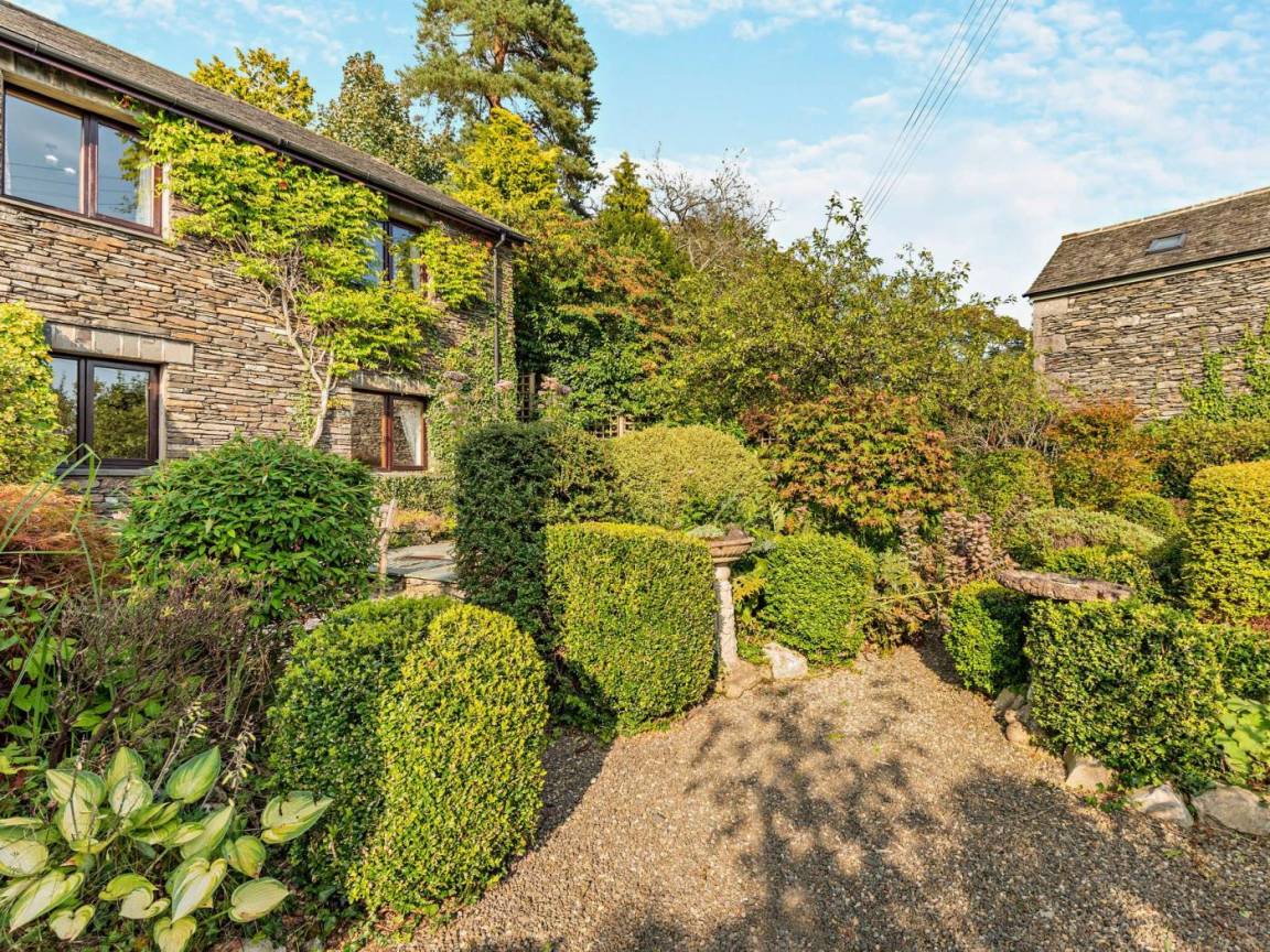 Cottage ∙ 4 Bedrooms ∙ 8 Guests - Kendal