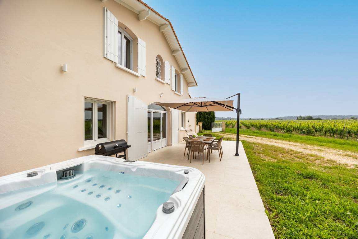 120 M² Maison De Vacances ∙ 3 Chambres ∙ 7 Personnes - Saint-Émilion