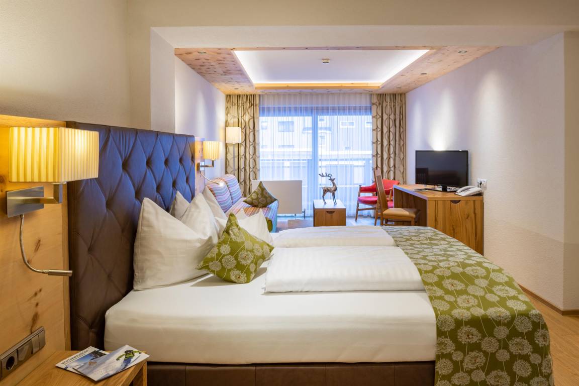 Hotel ∙ 1 Bedroom ∙ 4 Guests - Ischgl