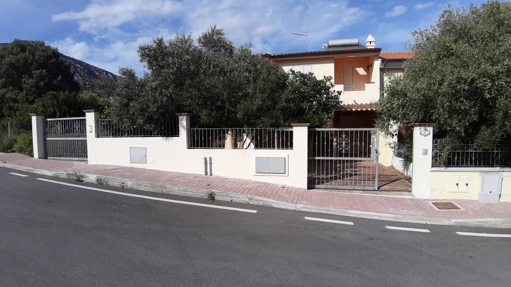 50 M² Apartamento ∙ 2 Habitaciones ∙ 4 Huéspedes - Cala Gonone