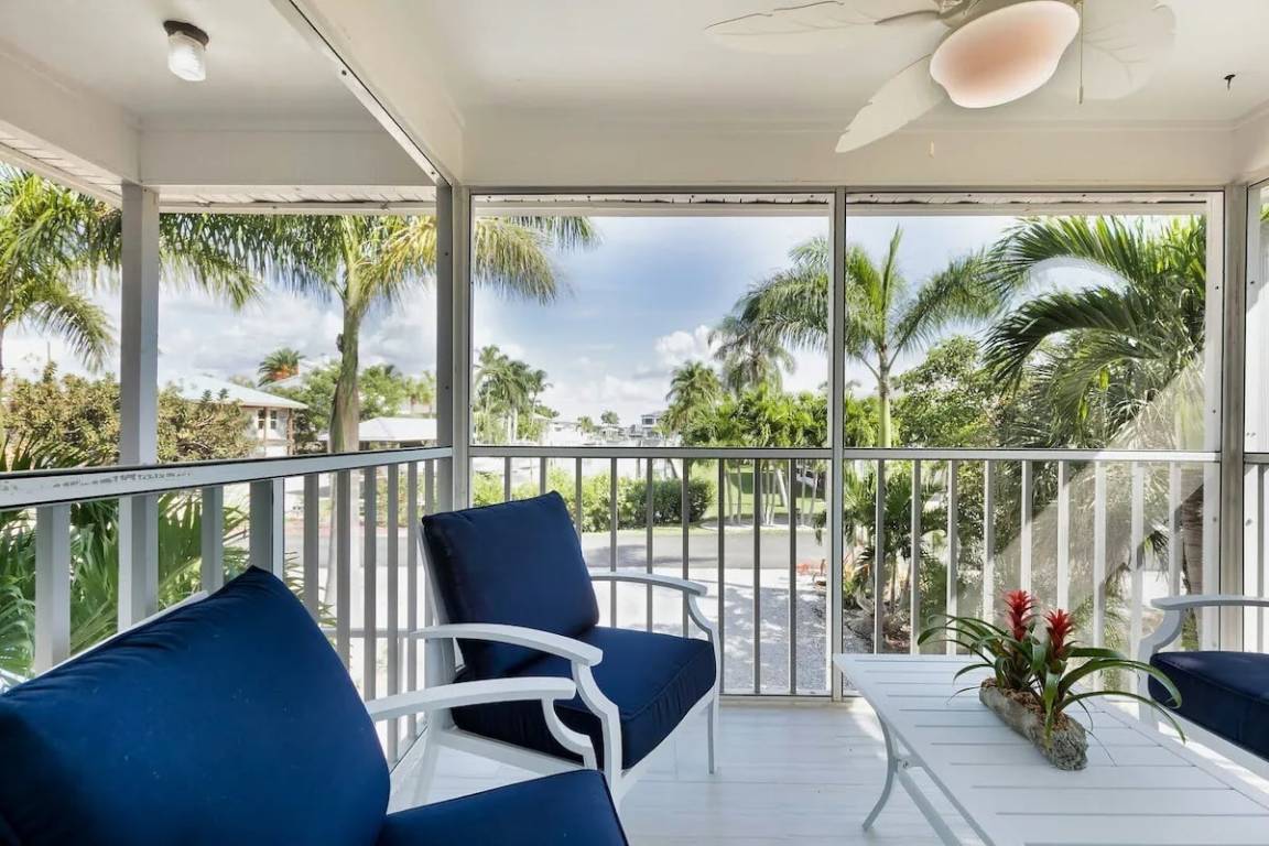 48 M² House ∙ 2 Bedrooms ∙ 4 Guests - Fort Myers Beach, FL
